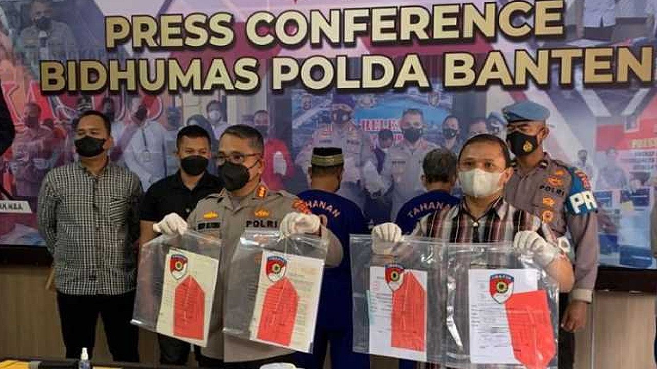 Polda Banten Tangkap Dua Mafia Tanah, Salah Satunya Kepala Desa ...